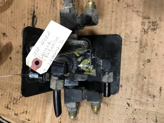 Used FREIGHTLINER T-240004-D Air Brakes and Hardware in Emerson, IA ...