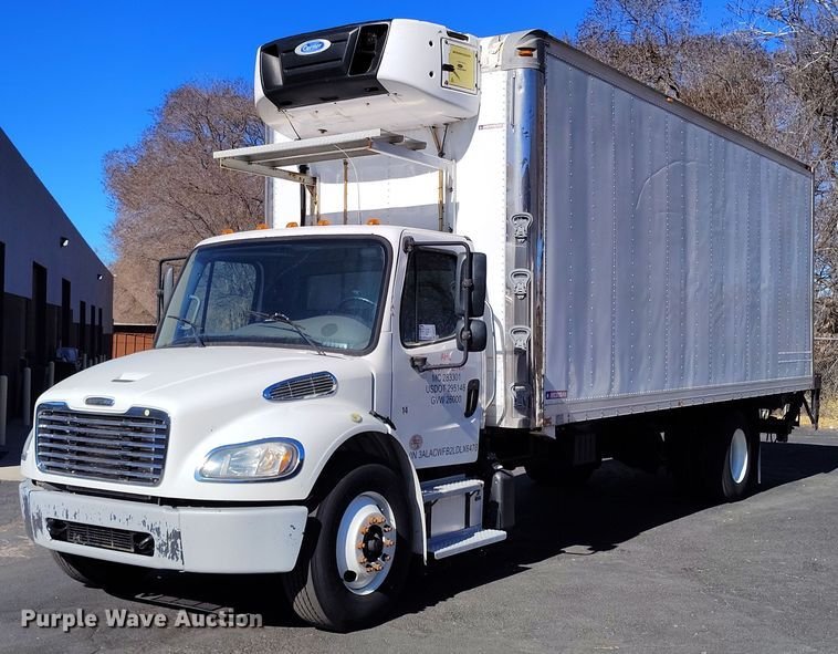 Used 2020 Freightliner Business Class M2 Reefer/Refrigerated Truck in ...