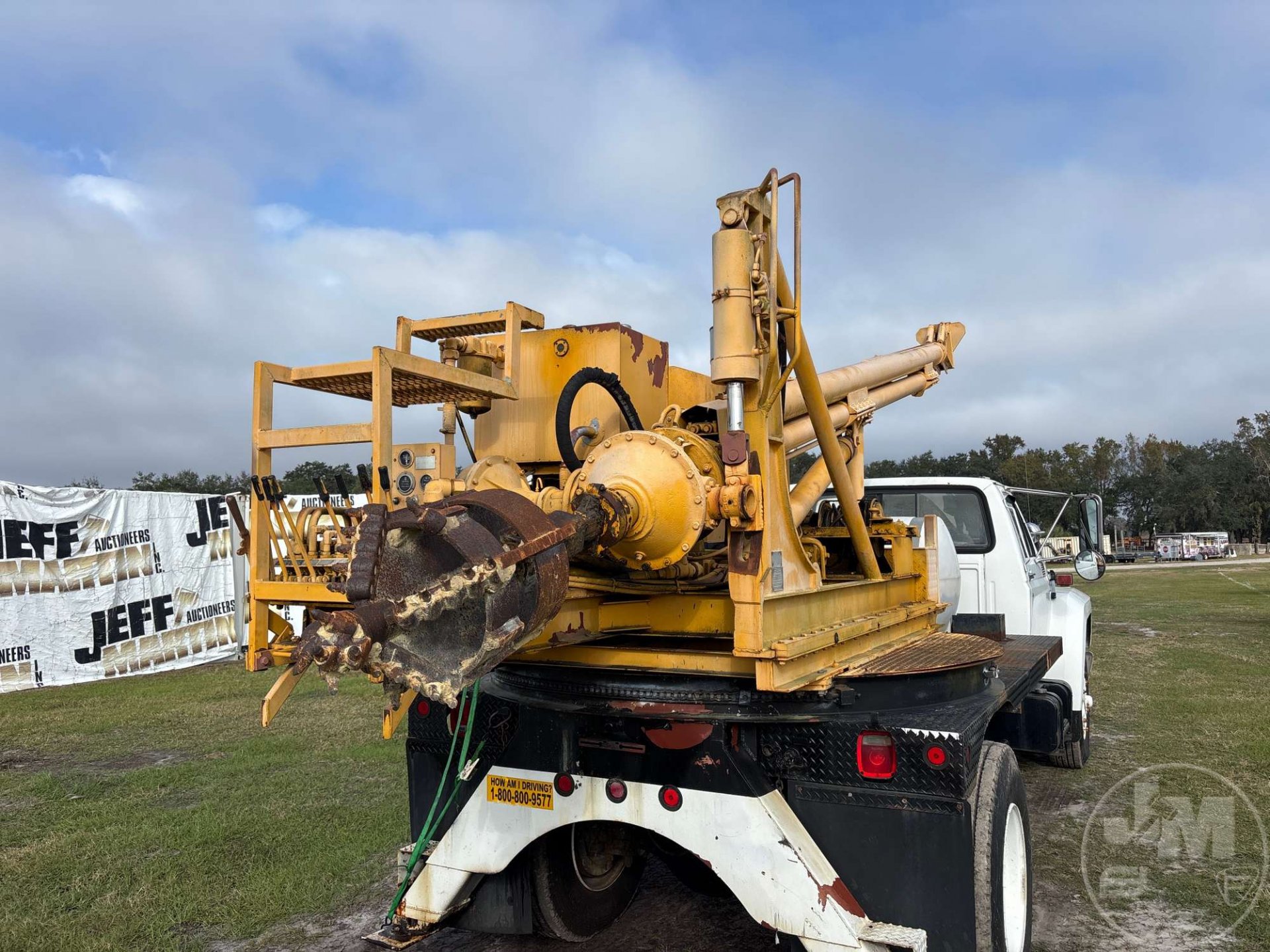 Used 1992 FORD F-800 Conventional - Day Cab in Kissimmee, FL | NextTruck