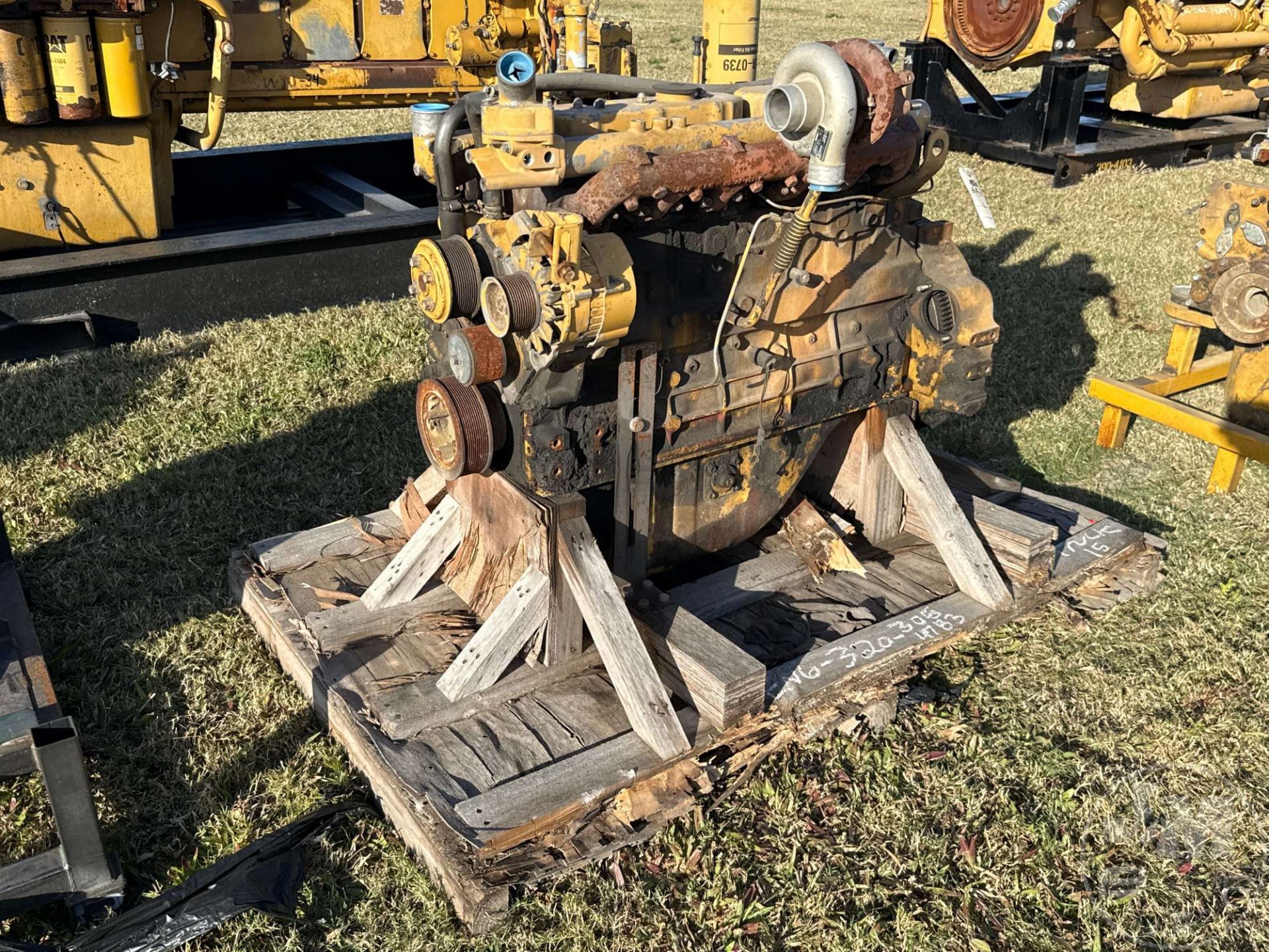 Used CATERPILLAR 320 Engine in Kissimmee, FL | NextTruck