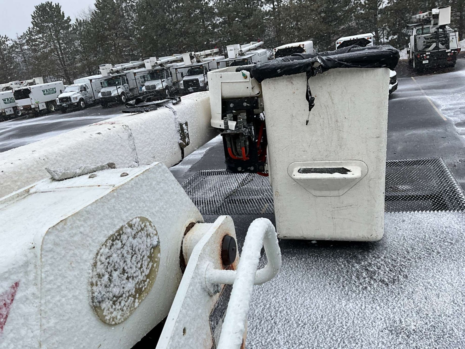 Used 2017 FORD F-750 Super Duty Crane Truck in Pontiac, MI | NextTruck