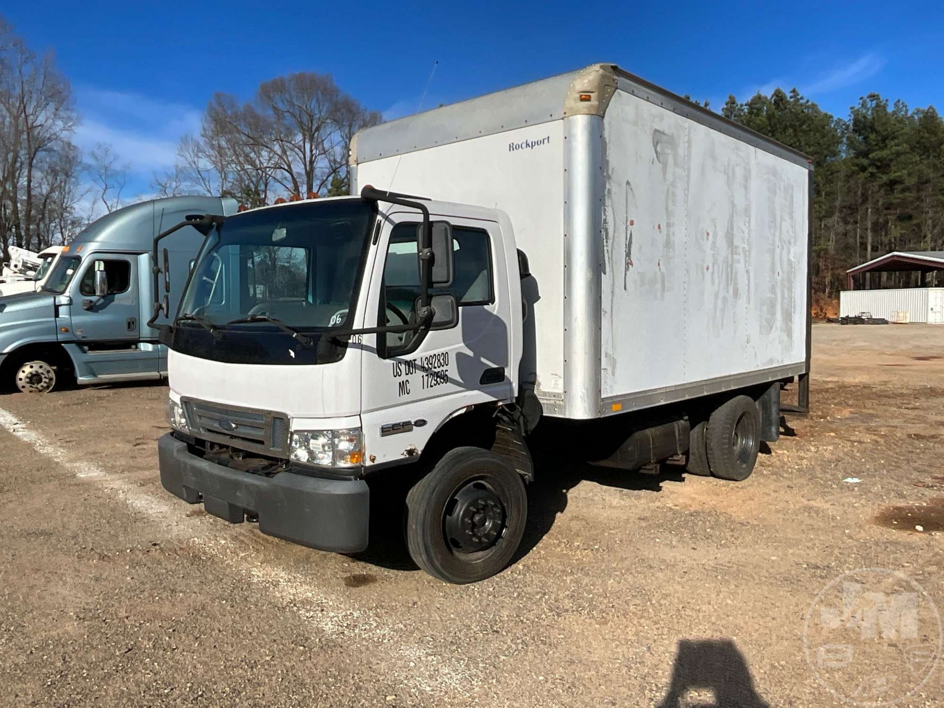 Used 2006 FORD LOW CAB FORWARD Box Truck - Straight Truck in Pelzer, SC ...